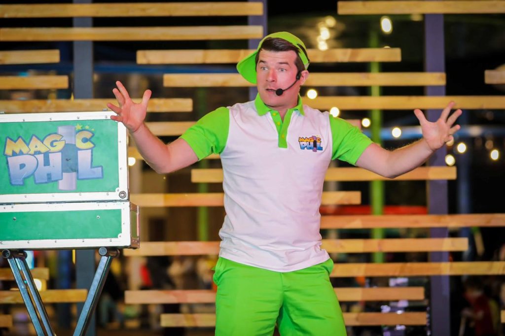 Festival Plaza Mall To Give Away AED 3000 In Gift Cards And Host UAE's ...