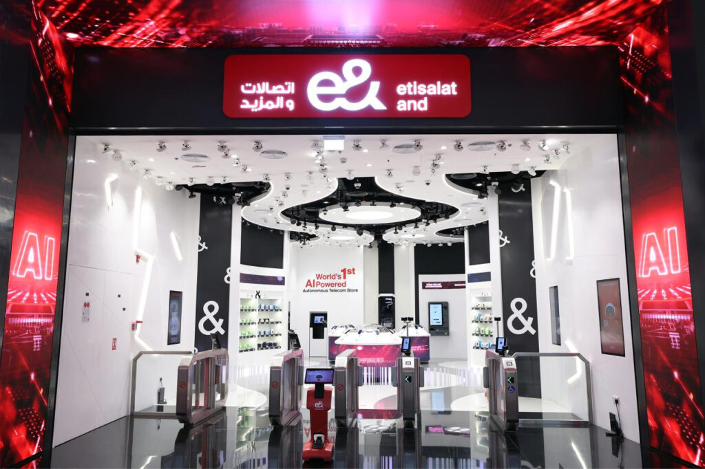 e& UAE Continues To Transform Retail, Opening The Second AI-Powered ...